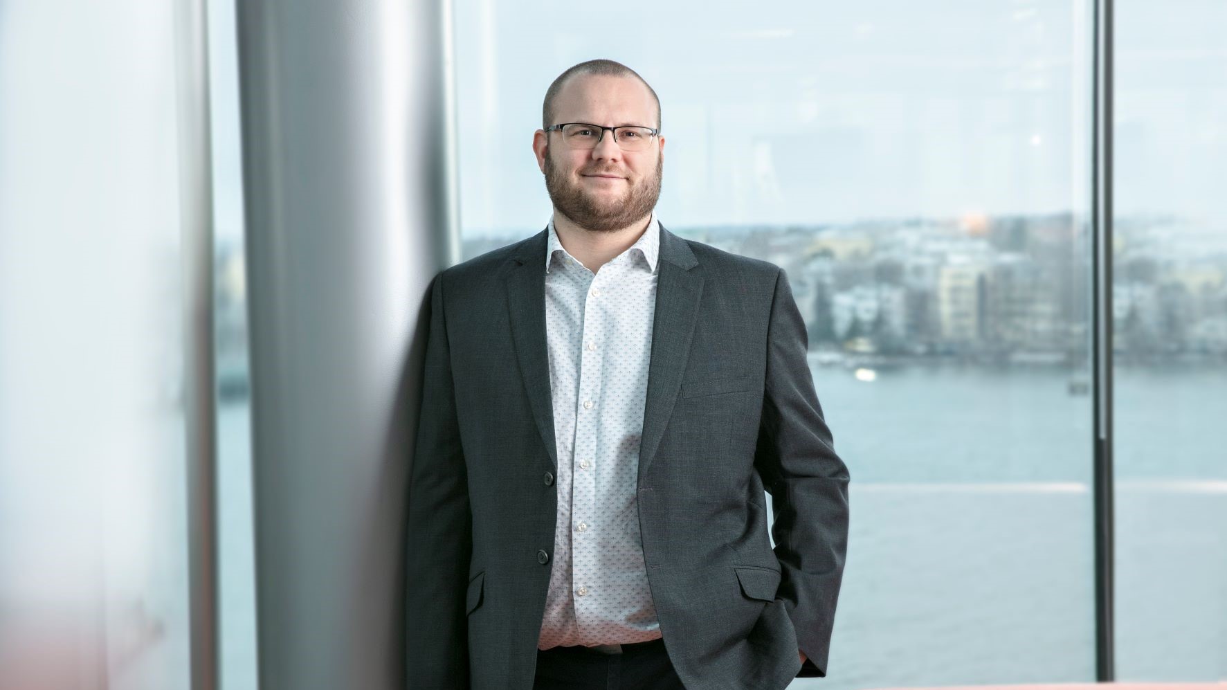 Kolster is strengthened with international experience